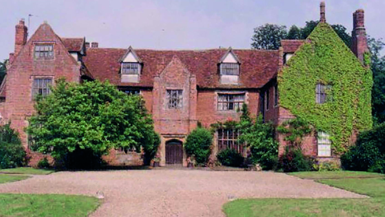 PIL - Revija za najstnike z dolgoletno tradicijo.